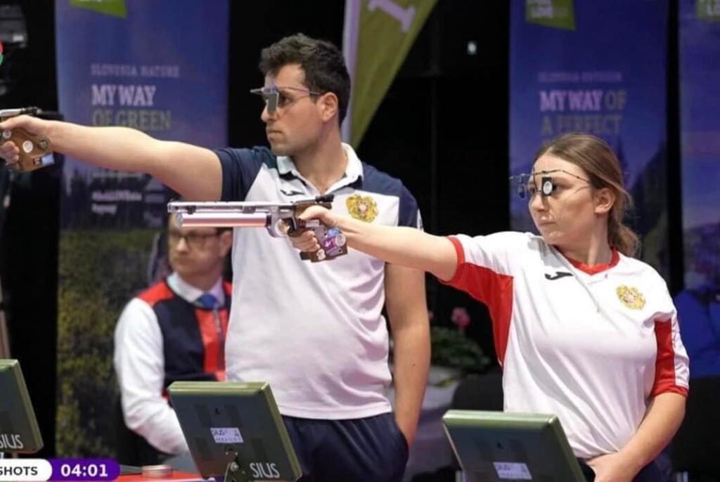 Benik Khlgatyan and Elmira Karapetyan win silver at Polish Open Kaliber - Alphanews
